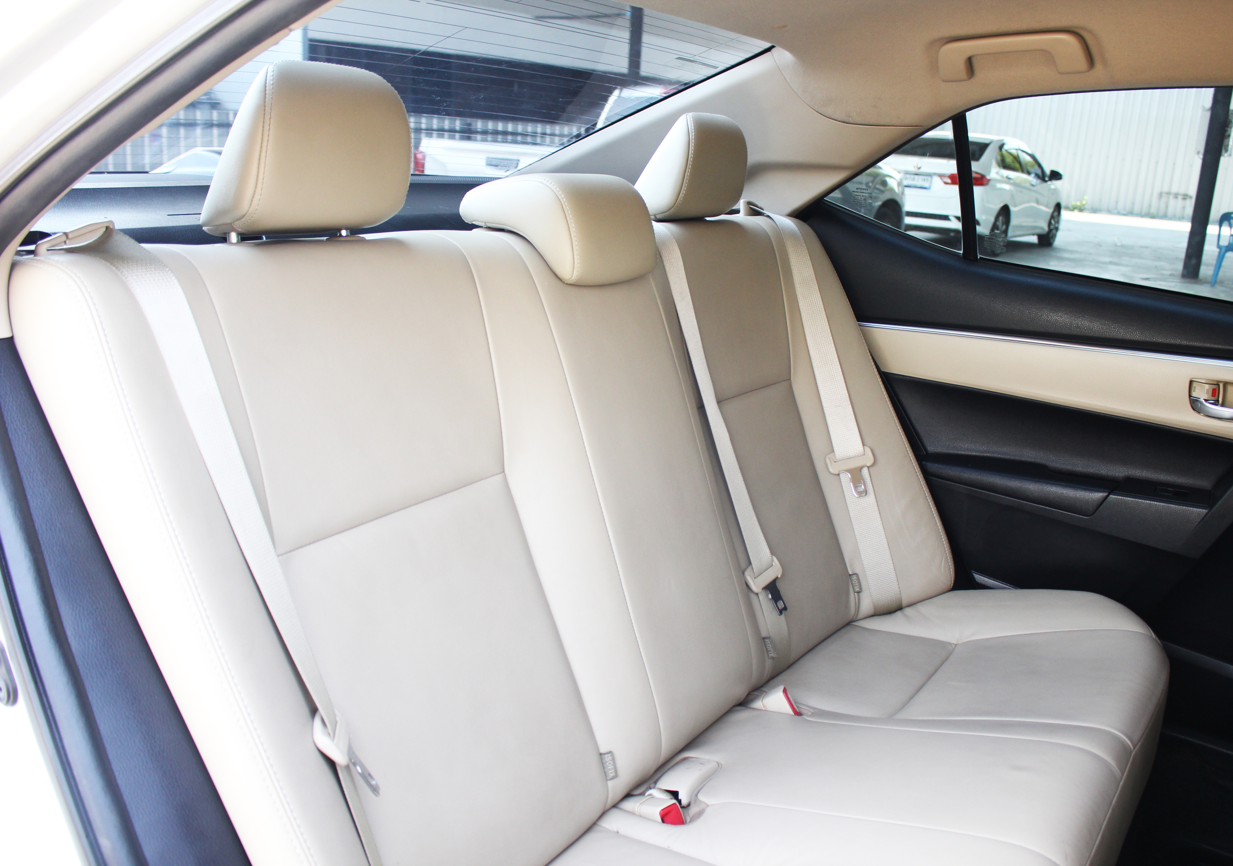 TOYOTA ALTIS 1.6 G 2016